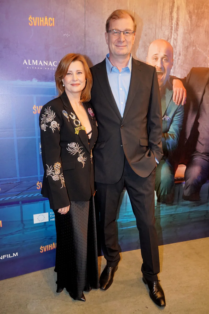 Premiéra filmu Šviháci: Vondráčková, Schneiderová a malý Manu Bugala ...