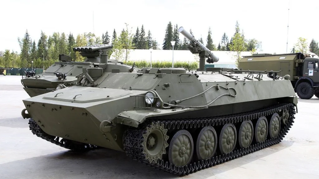 Ukrajinský PTŘS Šturm-SM rozhodně není špatný stíhač tanků, neb díky ...